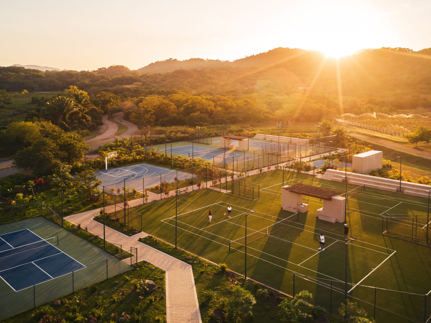 Mandarina, Riviera Nayarit – LUX Tennis